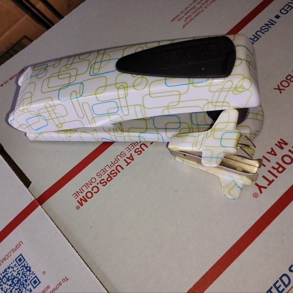 Office | Stapler And Stapler Remover Set Used | Poshmark